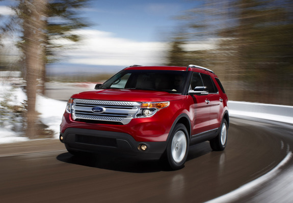 Photos of Ford Explorer 2010
