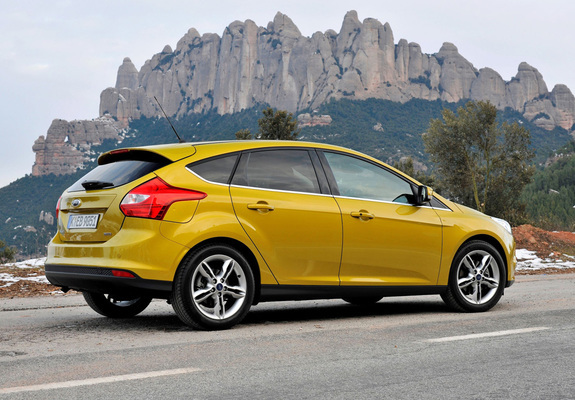 Ford Focus 5-door EcoBoost 2012 wallpapers