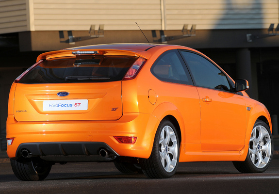 Photos of Ford Focus ST 3-door ZA-spec 2008–10