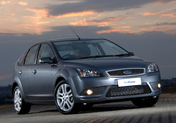 Ford Focus 5-door ZA-spec 2007–08 wallpapers