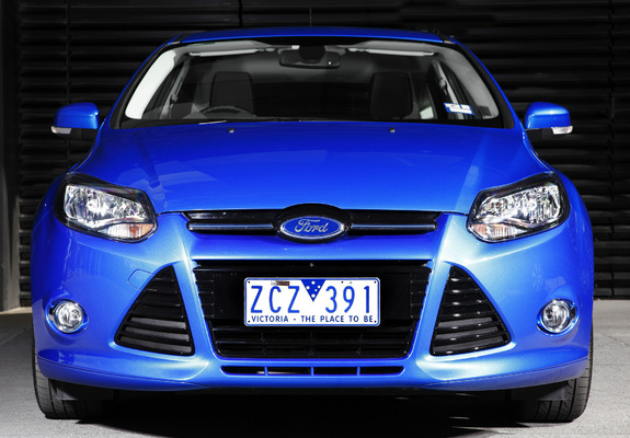 Ford Focus 5-door AU-spec 2011 wallpapers