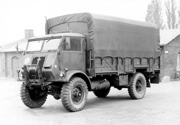 Fordson WOT6 4x4 1941–45 wallpapers