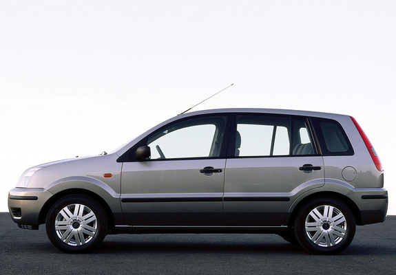 Ford Fusion 2002–05 photos
