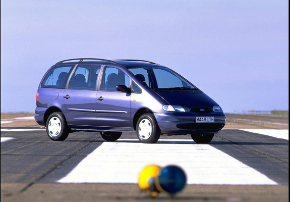 Images of Ford Galaxy 1995–99