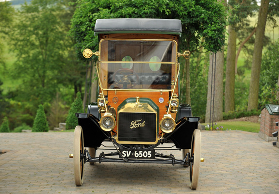 Images of Ford Model T Delivery Car 1912