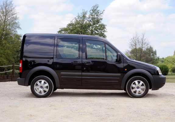 Photos of Ford Transit Connect Crew Van UK-spec 2006–09