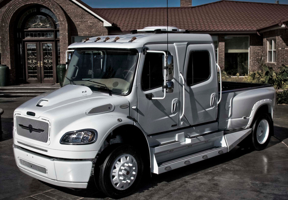 Photos of STRUT Freightliner Business Class M2 Sportchassis Grille ...