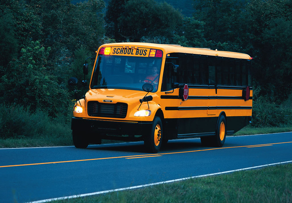 Photos of Thomas Saf-T-Liner C2 School 2004