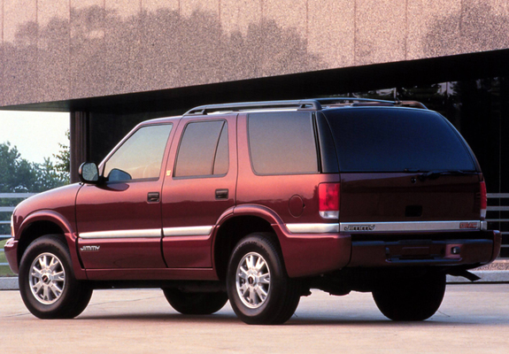 GMC Jimmy 5-door 1998–2005 images