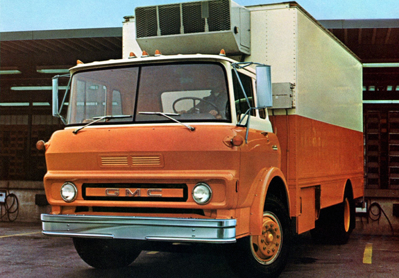 GMC L-Series 4x2 1960–84 photos