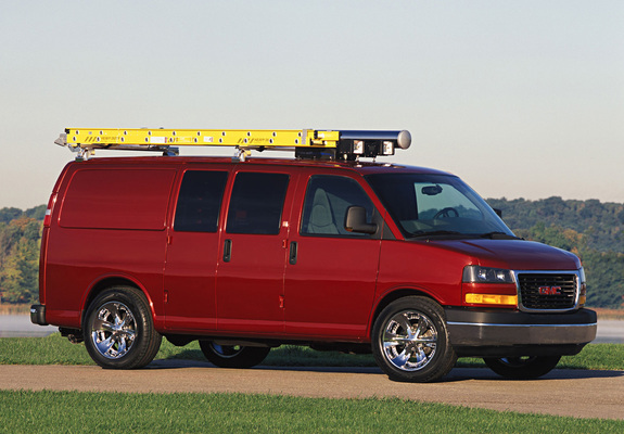 GMC Savana Pro Installer Concept 2002 images