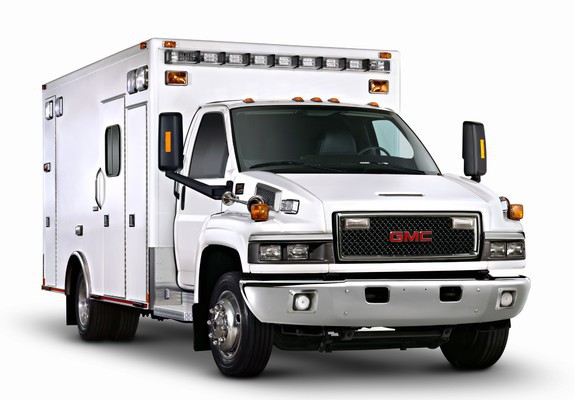Photos of GMC TopKick C5500 Camper 2010