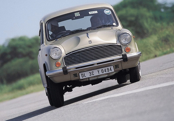 Images of Hindustan Ambassador Classic 1999–2003