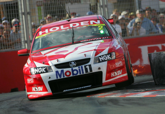 Holden VZ Commodore V8 Supercar 2005–06 images