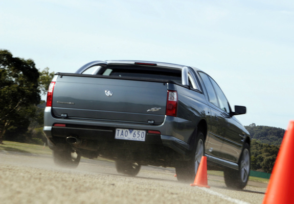 Images of Holden VZ Crewman SS 2004