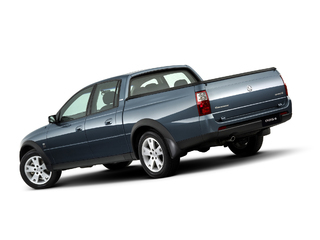 Photos of Holden VZ Crewman Cross 6 2005