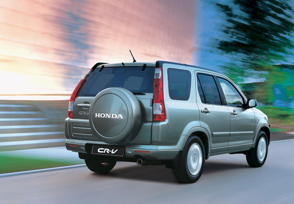 Photos of Honda CR-V (RD5) 2001–07