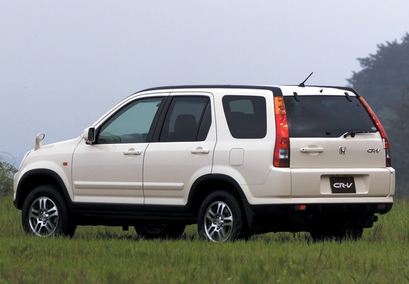 Photos of Honda CR-V JP-spec (RD5) 2001–05