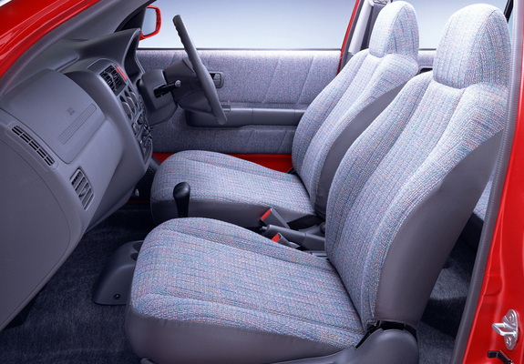 Honda Logo 5-door (GA3) 1996–2001 pictures