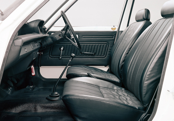 Images of Honda N360 1970–72