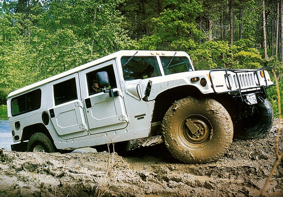 Hummer H1 Wagon 1992–2005 wallpapers