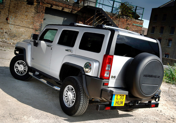 Photos of Hummer H3 UK-spec 2007–10