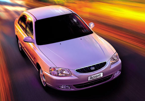 Photos of Hyundai Accent Sedan 2000