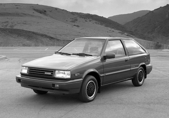 Hyundai Excel 3-door US-spec (X1) 1987–89 pictures