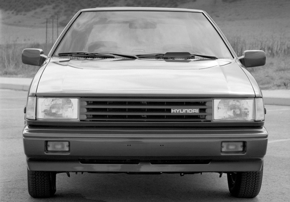 Hyundai Excel 3-door US-spec (X1) 1987–89 wallpapers