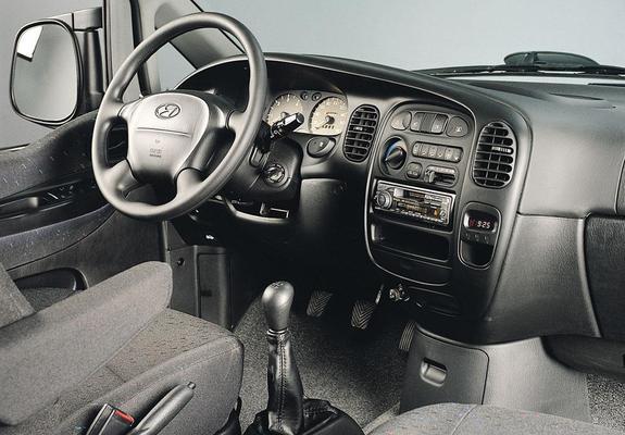Images of Hyundai H-1 Minibus 1997–2004