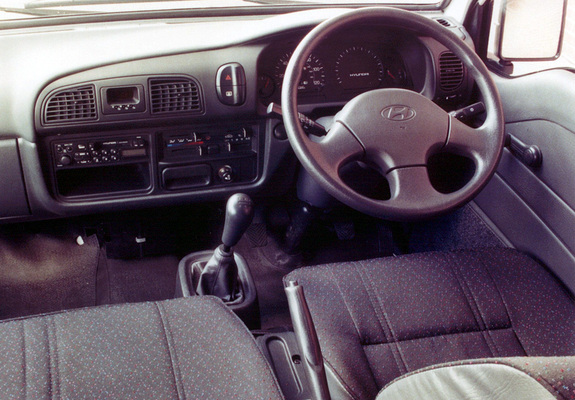 Hyundai H100 Panel Van UK-spec 1996–2003 pictures
