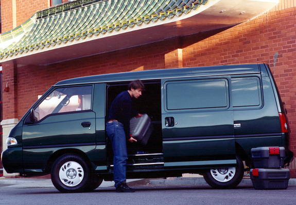 Hyundai H100 Panel Van UK-spec 1996–2003 wallpapers