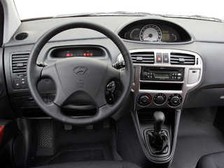 Hyundai Matrix 2008–10 wallpapers