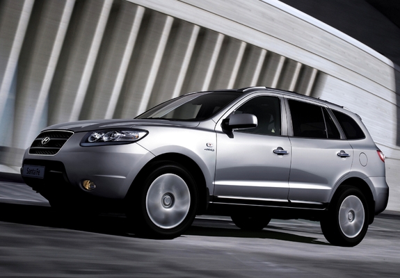 Hyundai Santa Fe (CM) 2005–09 images