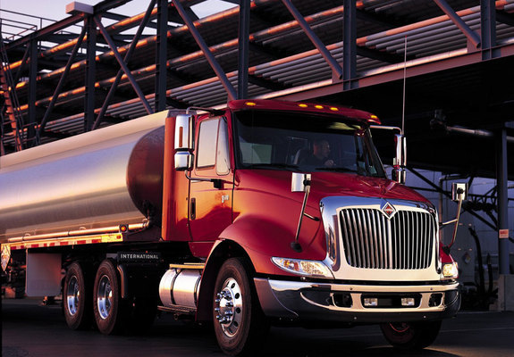 International 8600 2002 photos