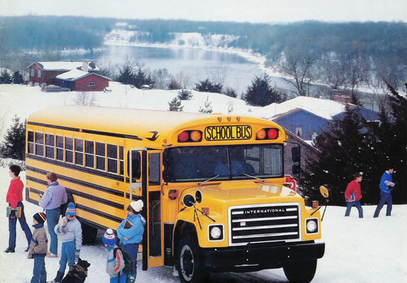 Photos of Blue Bird Conventional based on International Loadstar 1986