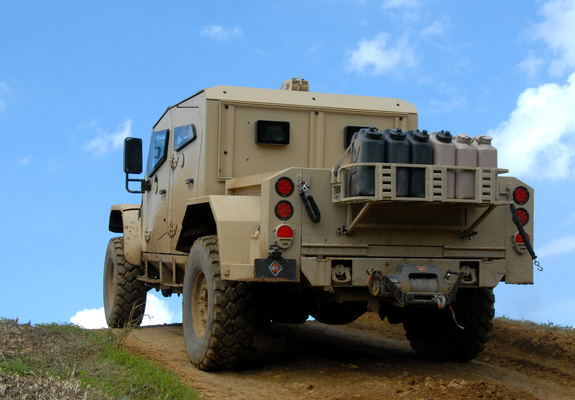 International MXT-MVA Double Cab 2007 images
