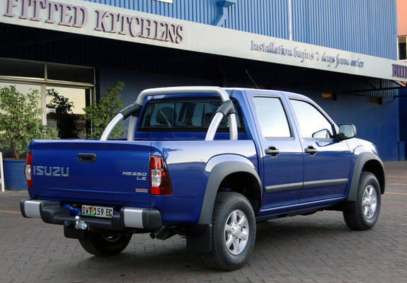 Isuzu KB Double Cab 2007–10 photos