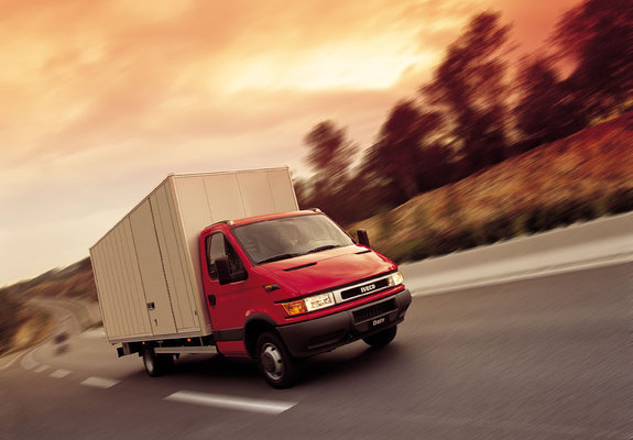 Iveco Daily Truck 1999–2006 images