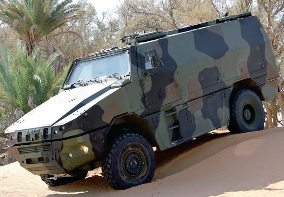 Iveco DV MPV 4x4 2010 wallpapers