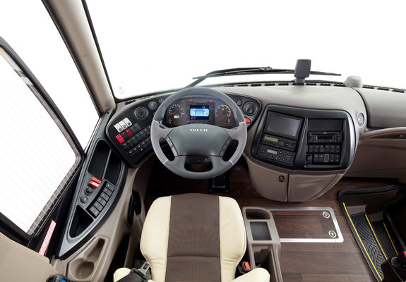 Iveco Magelys Pro 2013 wallpapers