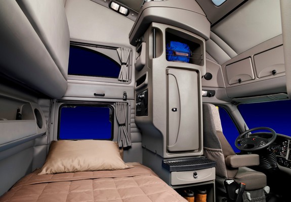 Kenworth T700 Interior