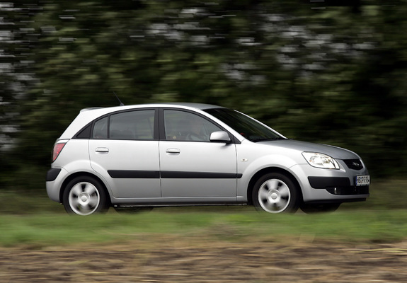 Kia Rio Hatchback (JB) 2005–09 wallpapers