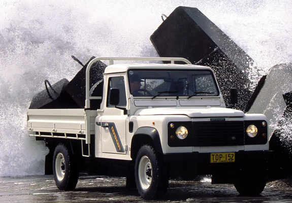 Land Rover Defender 130 Tipper AU-spec 1990–2007 wallpapers
