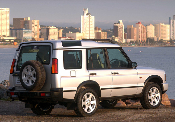 Land Rover Discovery ZA-spec 2003–04 wallpapers