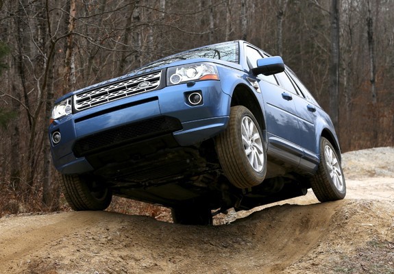 Land Rover LR2 HSE 2012 images