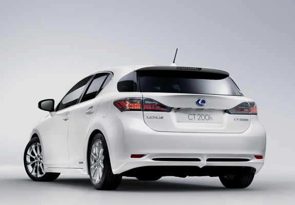 Lexus CT 200h EU-spec 2010–14 pictures