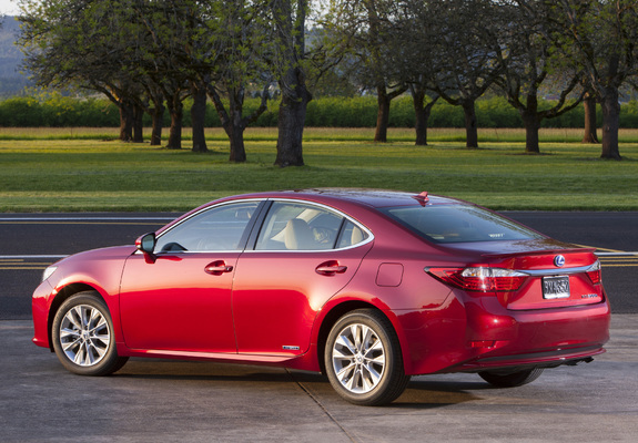 Pictures of Lexus ES 300h 2012