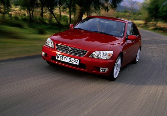 Images of Lexus IS 200 EU-spec (XE10) 1999–2005