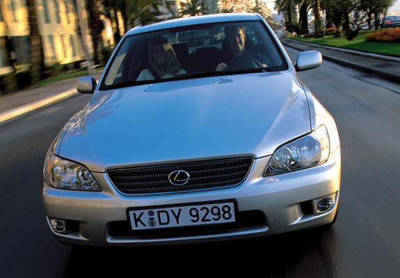 Images of Lexus IS 200 EU-spec (XE10) 1999–2005